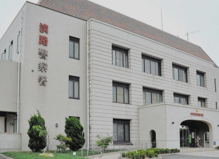 【中国人の男2人】空き家の玄関ドアと寺の耕運機2台を盗んだ疑いで逮捕 淡路 - jnnavi