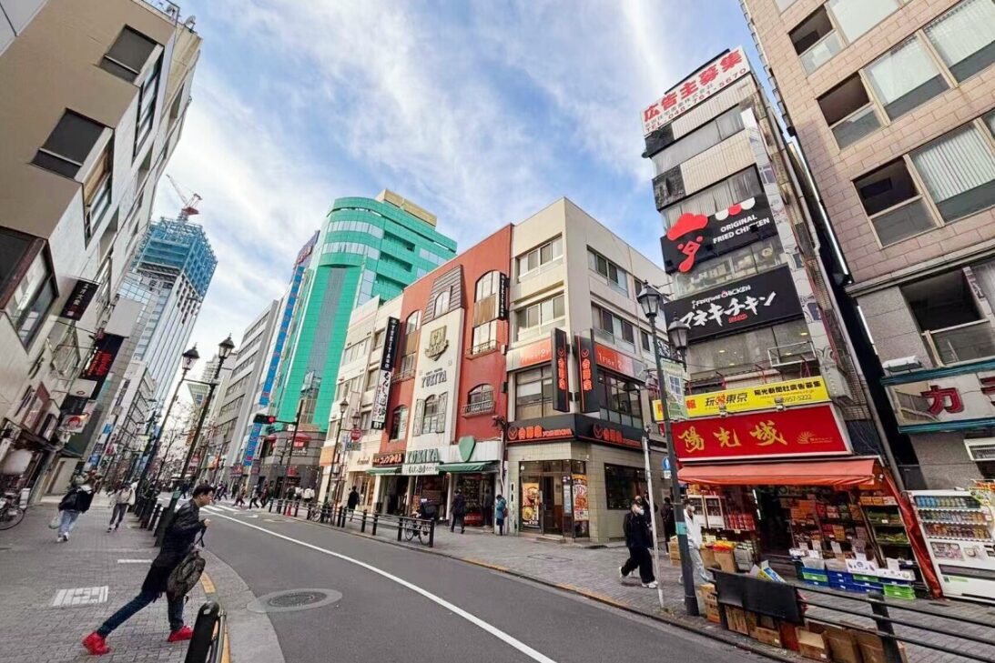 在日中国人が10年で3割増、100万人突破も - jnnavi